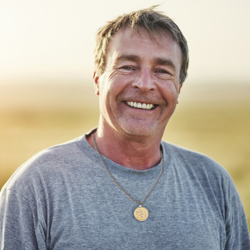 Best Medical IDs for Men | MedicAlert Foundation